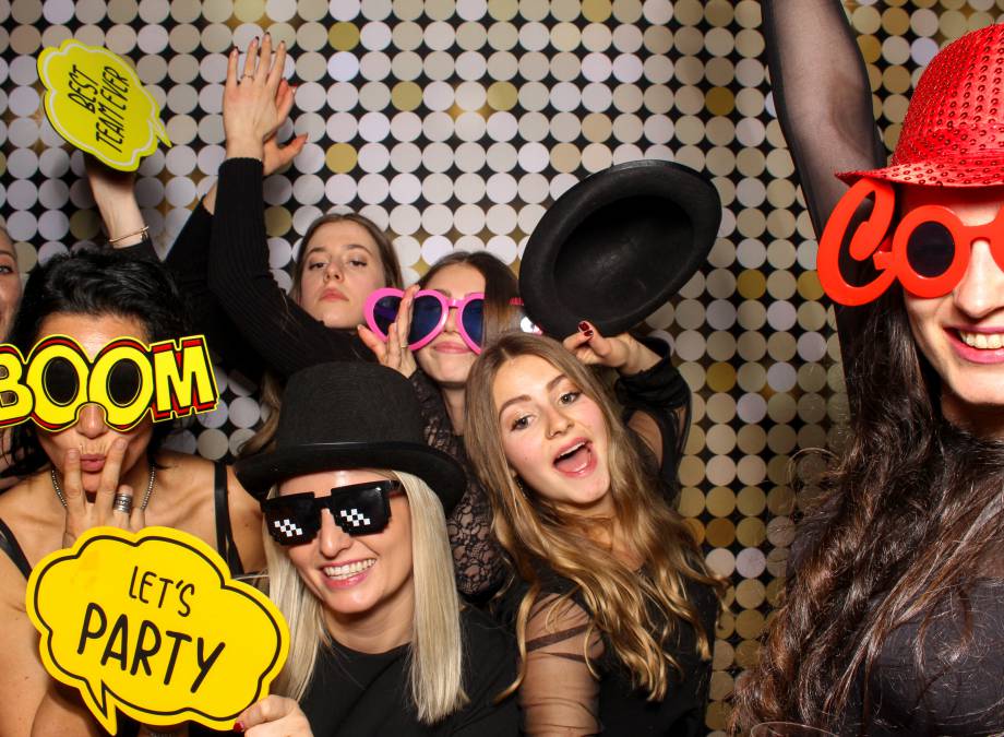 With Gratitude and Joy into the Break – A Look Back at Our Closing ...