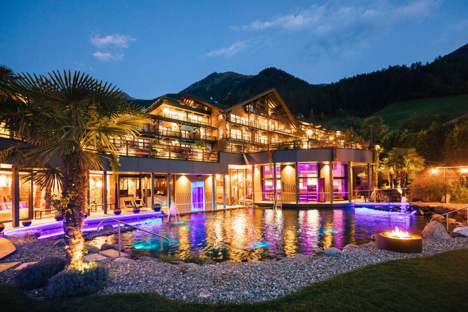 Suiten & Angebote im 5* Resort buchen - Andreus Resorts